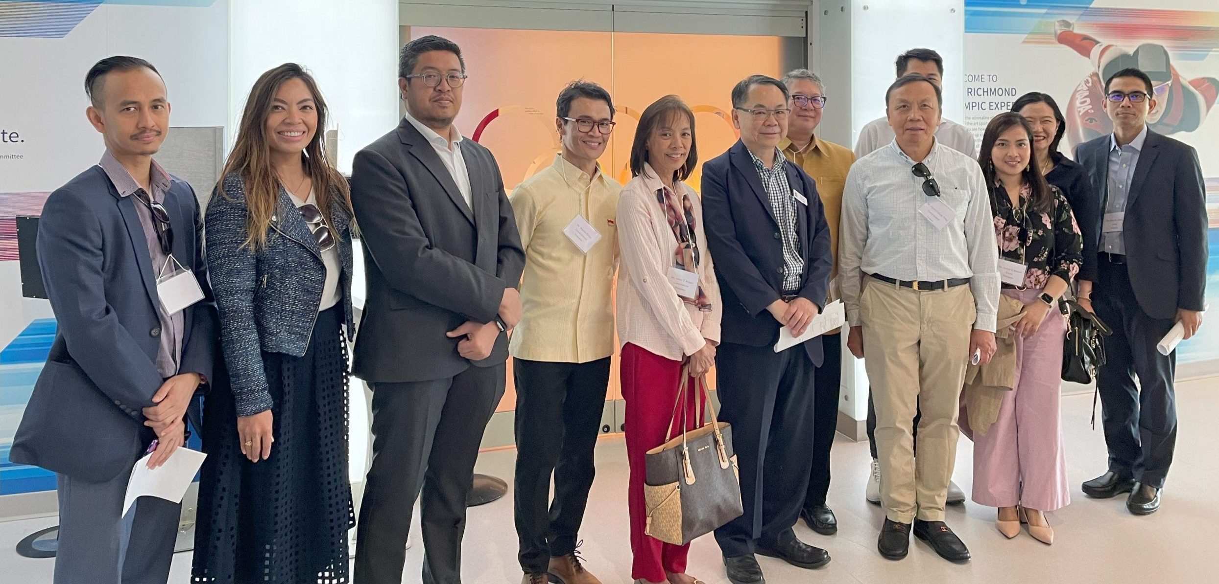 PH Consul General Magno Joins the ASEAN Consuls General in Vancouver ...