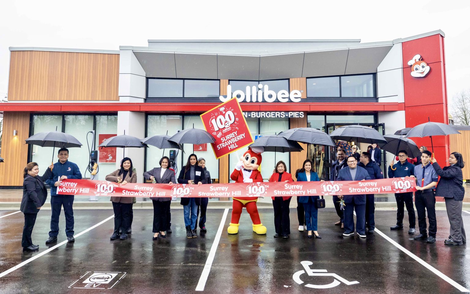 Jollibee Celebrates Milestone with the Inauguration of its 100th Store ...
