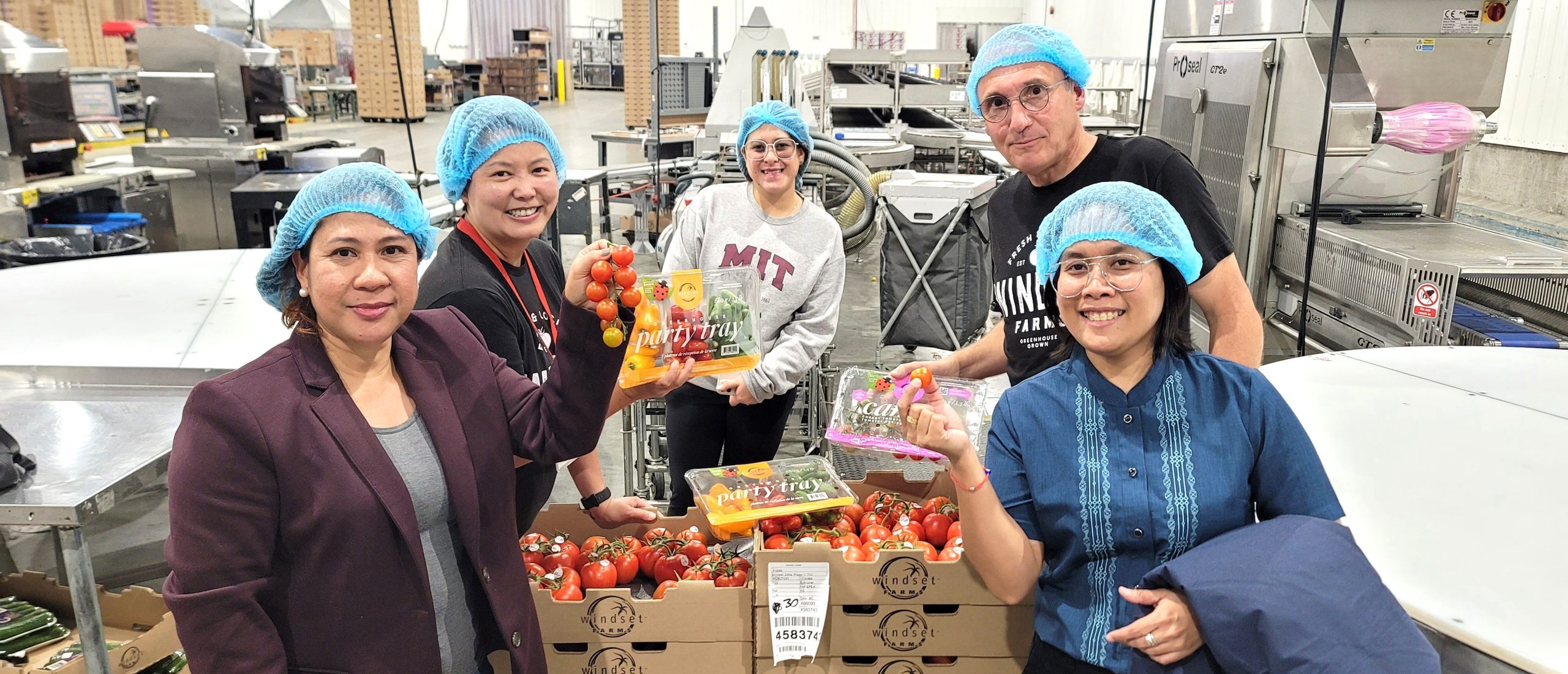 Philippine Agriculture Undersecretary Visits Winset Farms in Delta ...